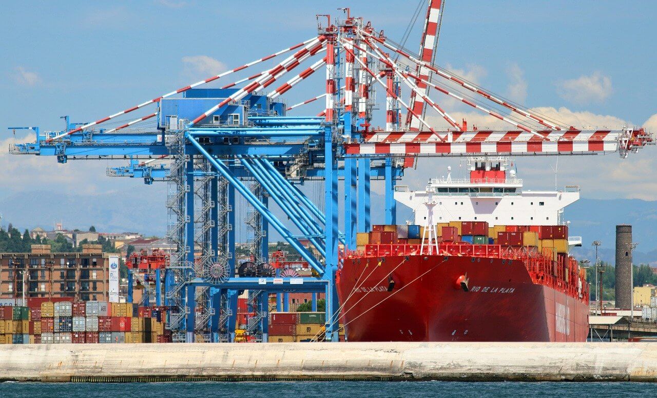 Les évolutions mondiales du secteur du transport de conteneurs maritimes